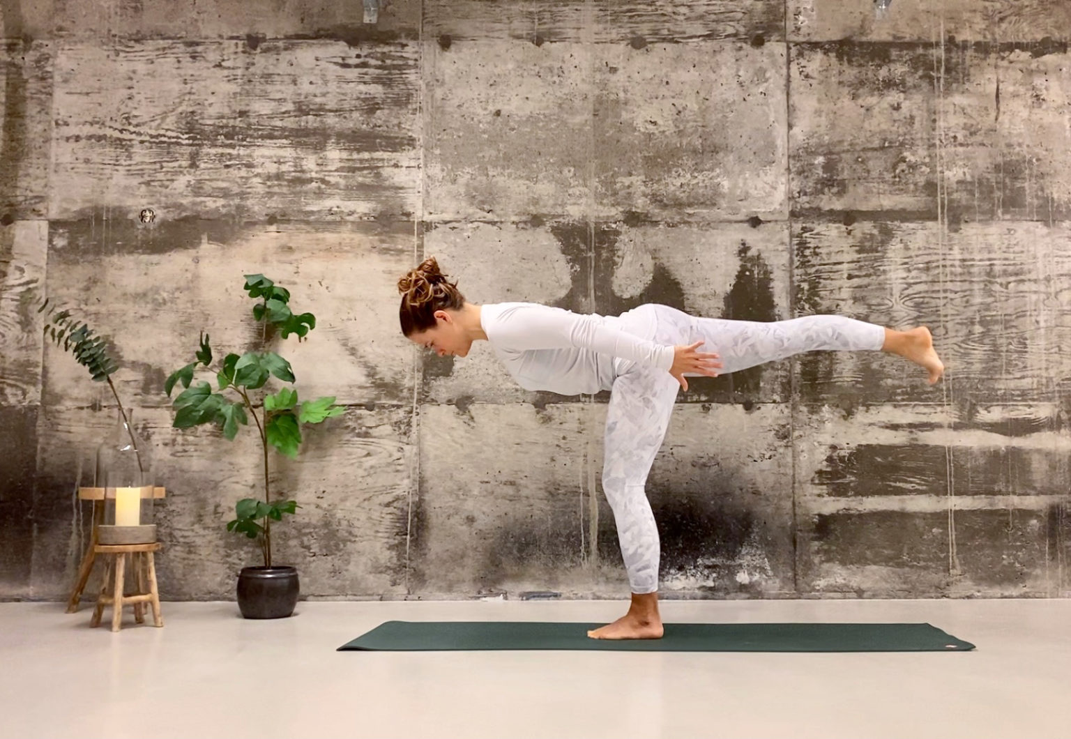 STUDIO booking | House of Movement